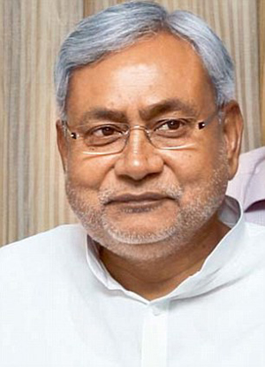 Nitish Kumar sworn in as Bihar CM, Lalu's son Dy CM - Daily Excelsior