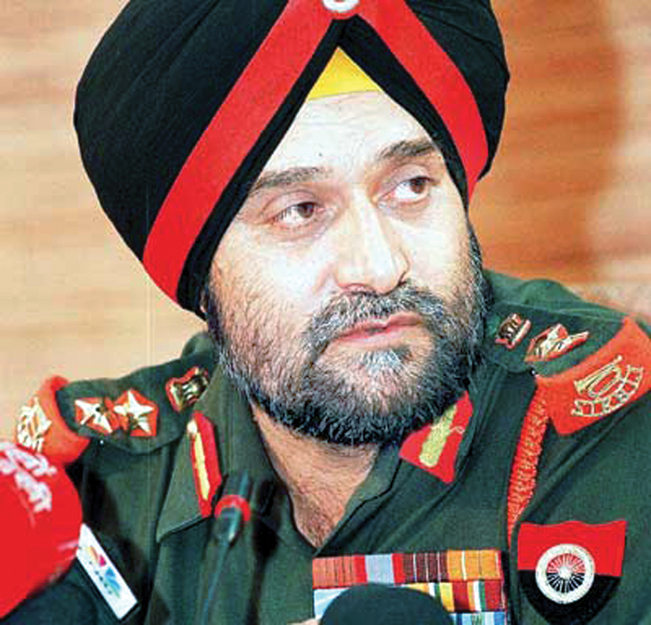 Post Chinese incursion, Army Chief arrives today for personal ...