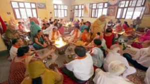 Rigved, Gayatri Mahayagya performed at Arya Samaj - Daily Excelsior