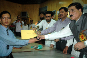 Gul, Saifullah highlight importance of environment - Daily Excelsior