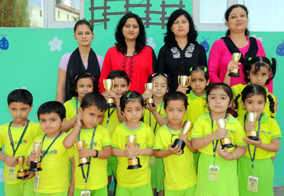 Apple Kids holds poem recitation - Daily Excelsior