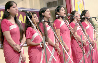 GCW Parade wins Group Song Indian Competition - Daily Excelsior