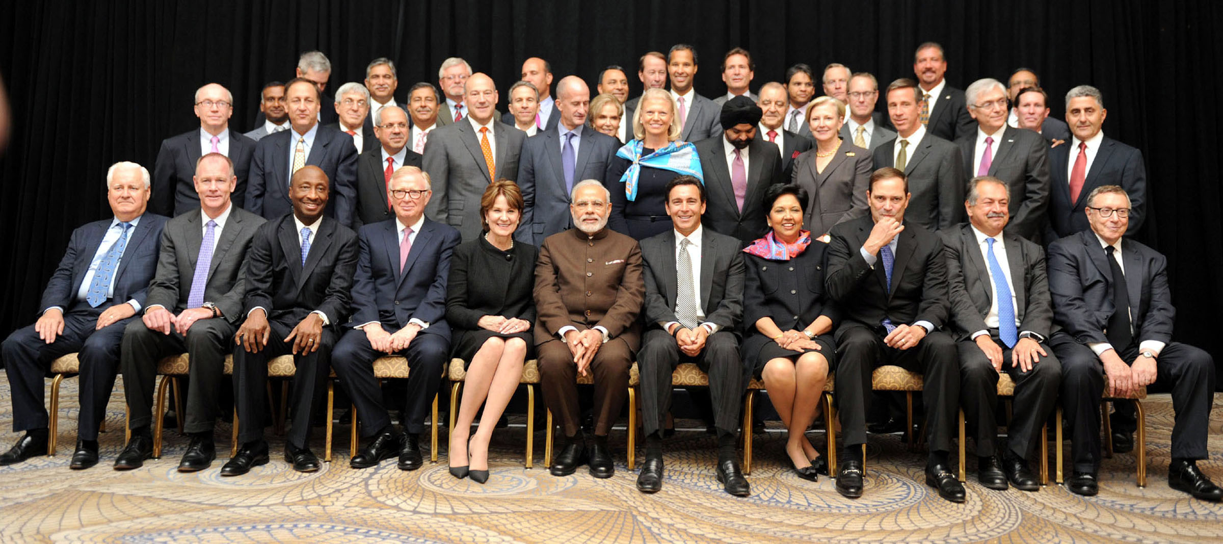 Prime Minister Narendra Modi in a group photograph with the leading ...