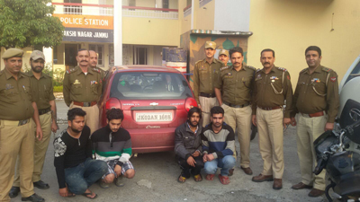 4 narco smugglers held with heroin worth several thousands - Daily ...