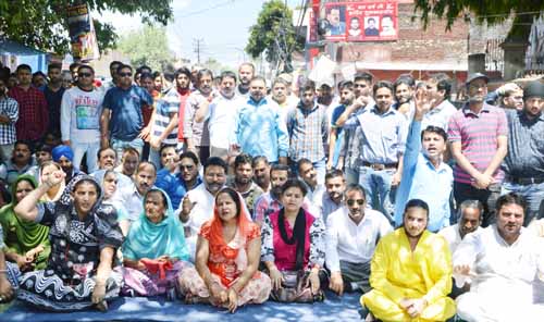Talab Tillo road accident: Protest held, candle march taken out - Jammu ...