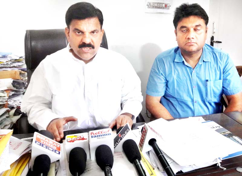 Guv should announce Sept 23 as State holiday: Harsh Dev - Daily Excelsior