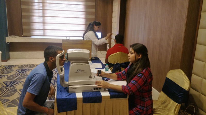 Free eye check up camp organized by Grand Plaza Lords Inn - Daily Excelsior
