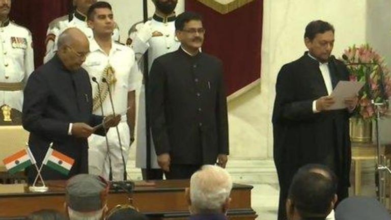 Justice Bobde takes oath as 47th CJI - Daily Excelsior
