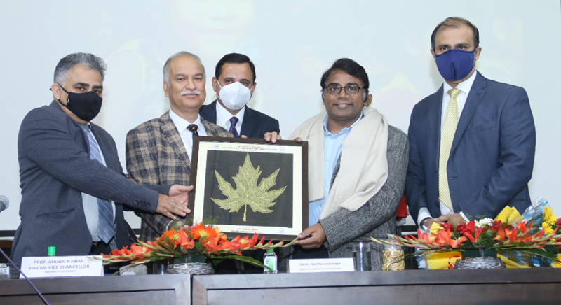 Dr Rajeev Varshney delivers lecture at JU - Daily Excelsior