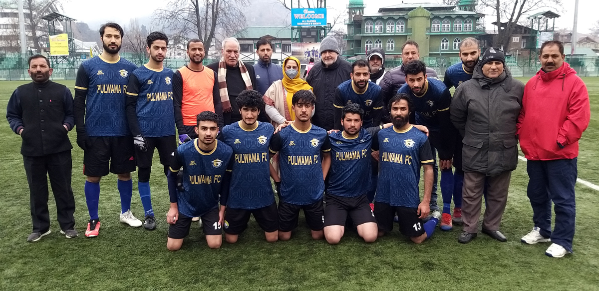 Winners posing for a group photograph at TRC Ground Srinagar. - Jammu ...