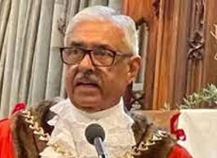 Indian-origin businessman elected as Mayor in UK - Jammu Kashmir Latest ...