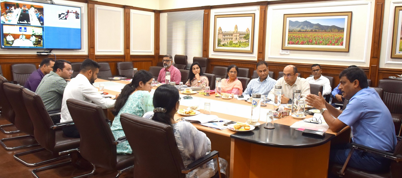Chief Secretary chairs 5th Governing Council Meeting of Ayushman Bharat ...