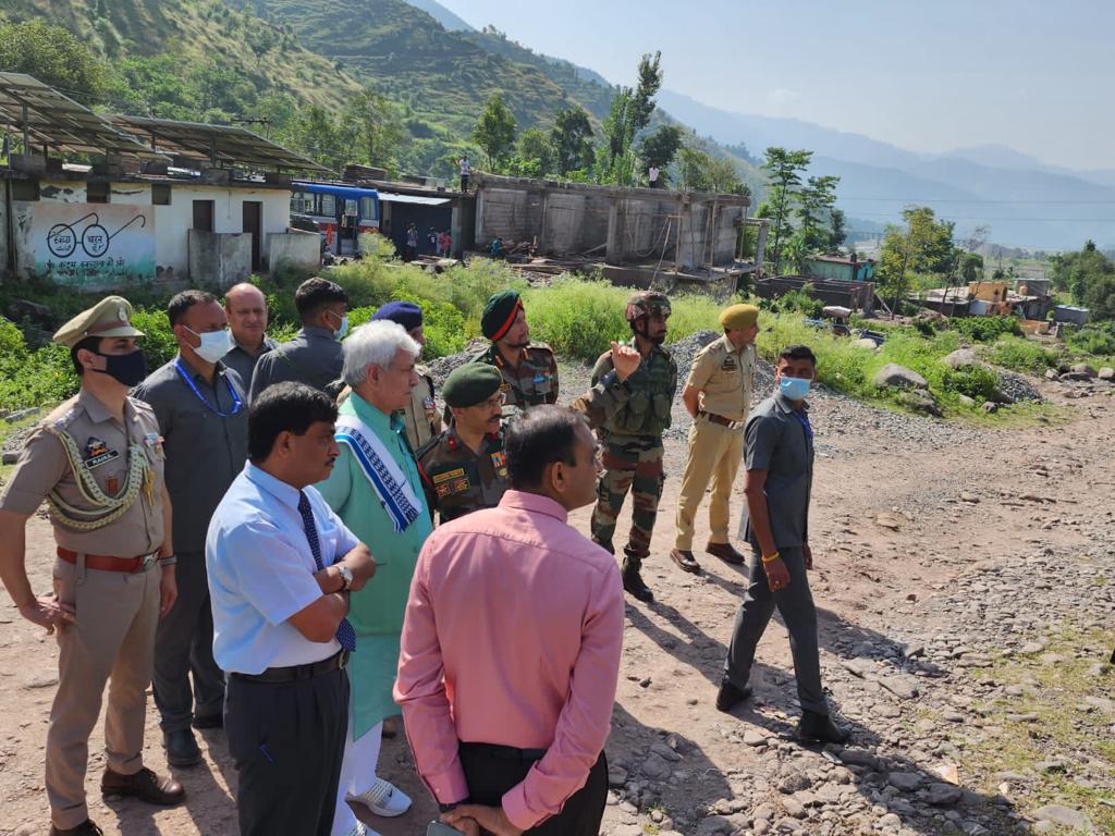 LG Sinha reviews security situation along the border during his visit to forward areas of Poonch ...