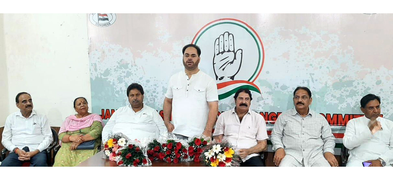 PCC chief Vikar Rasool Wani addressing a meeting of party functionaries ...