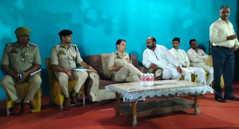 SSP Kathua holds meeting with people at Marheen - Jammu Kashmir Latest ...