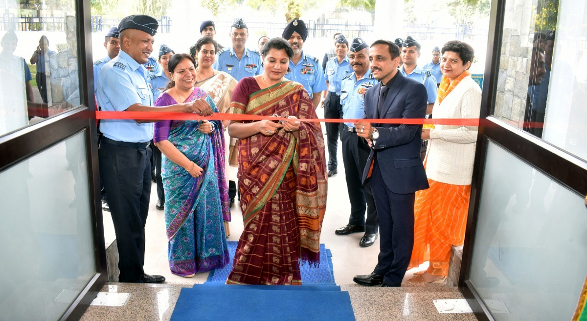 AOC-in-C Western Command and president AFWWA inaugurating Air Force ...