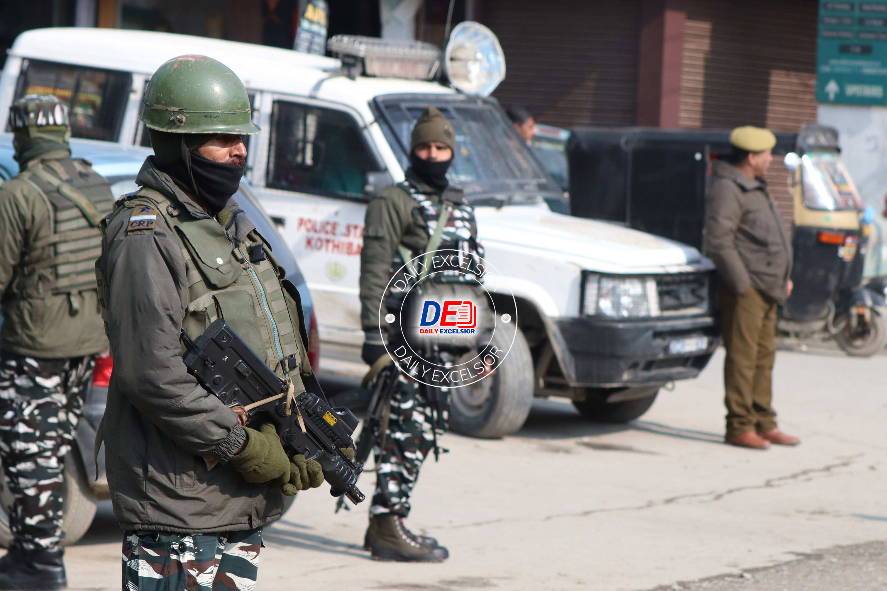 Tight Security In Kashmir Ahead Of Republic Day - Jammu Kashmir Latest ...