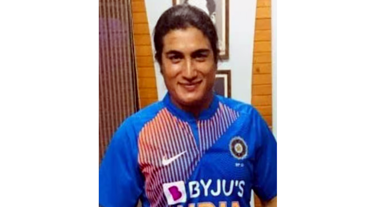 Jasia Akhtar sold to Delhi Capitals for 20 lakh - Jammu Kashmir Latest ...