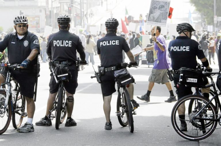 An early warning system to keep police honest - Daily Excelsior