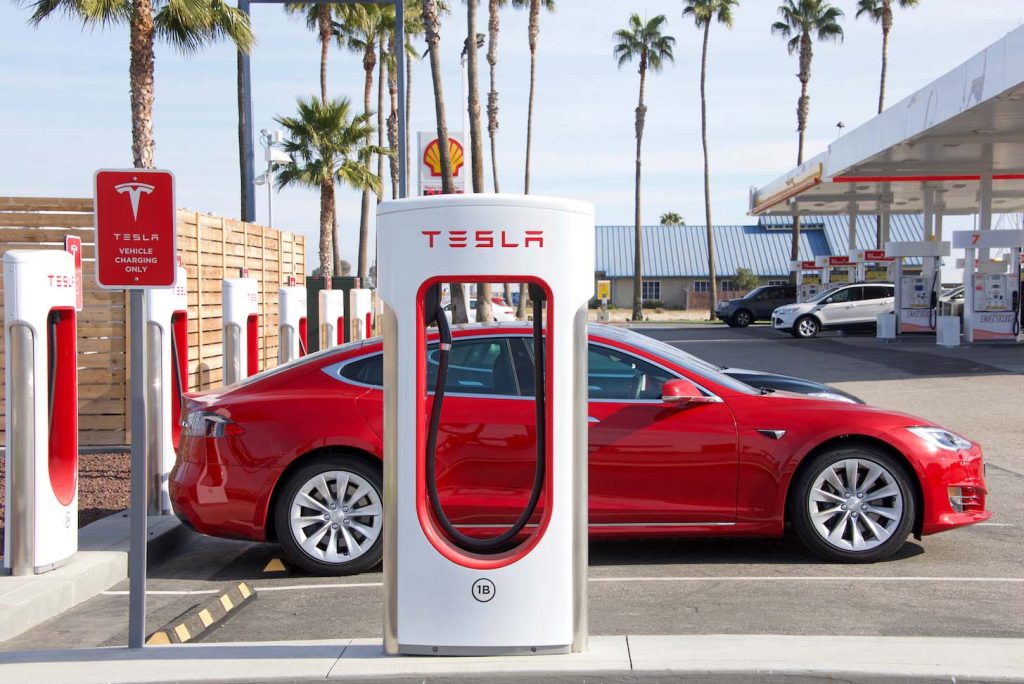 Tesla lays off more staff in software, service teams: Report - Daily ...