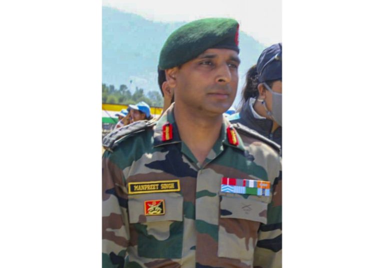 Col Singh remembered fondly in Anantnag - Daily Excelsior