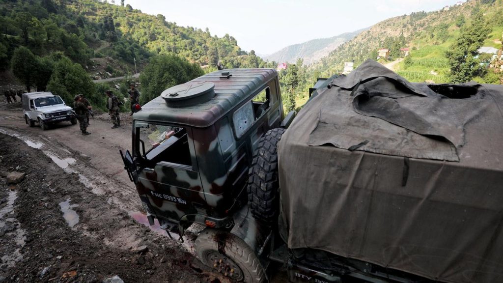 4 terrorists, 2 guides facilitated attack; locals spotted movement ...