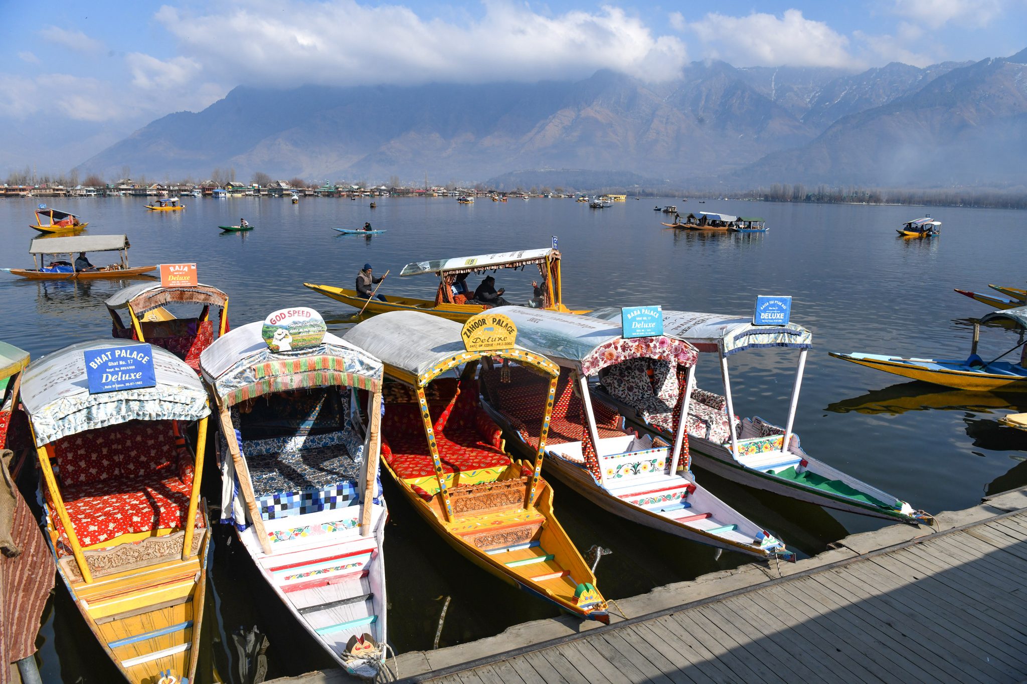 Kashmir Valley Reels Under Cold Conditions, Srinagar Shivers At Minus 3 ...