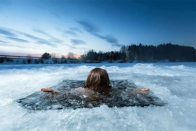 Ice baths popular for exercise recovery, general wellness. But what ...