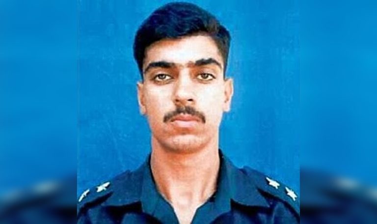 Kargil Martyr Capt Kalia Remembered, Father's Quest For Justice ...
