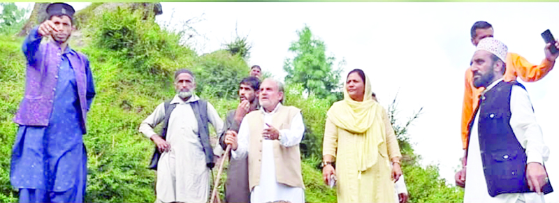 Chairperson DDC Ramban visits Mahakund, assesses damages due to heavy ...