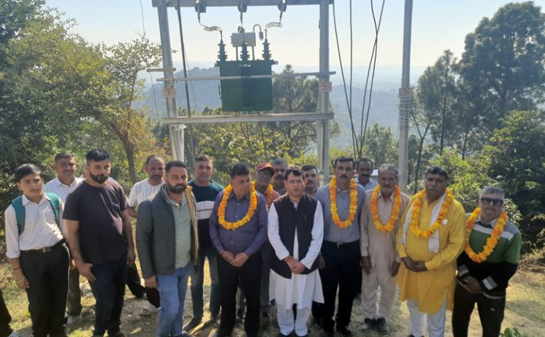 Suresh Sharma inaugurates power transformer - Daily Excelsior