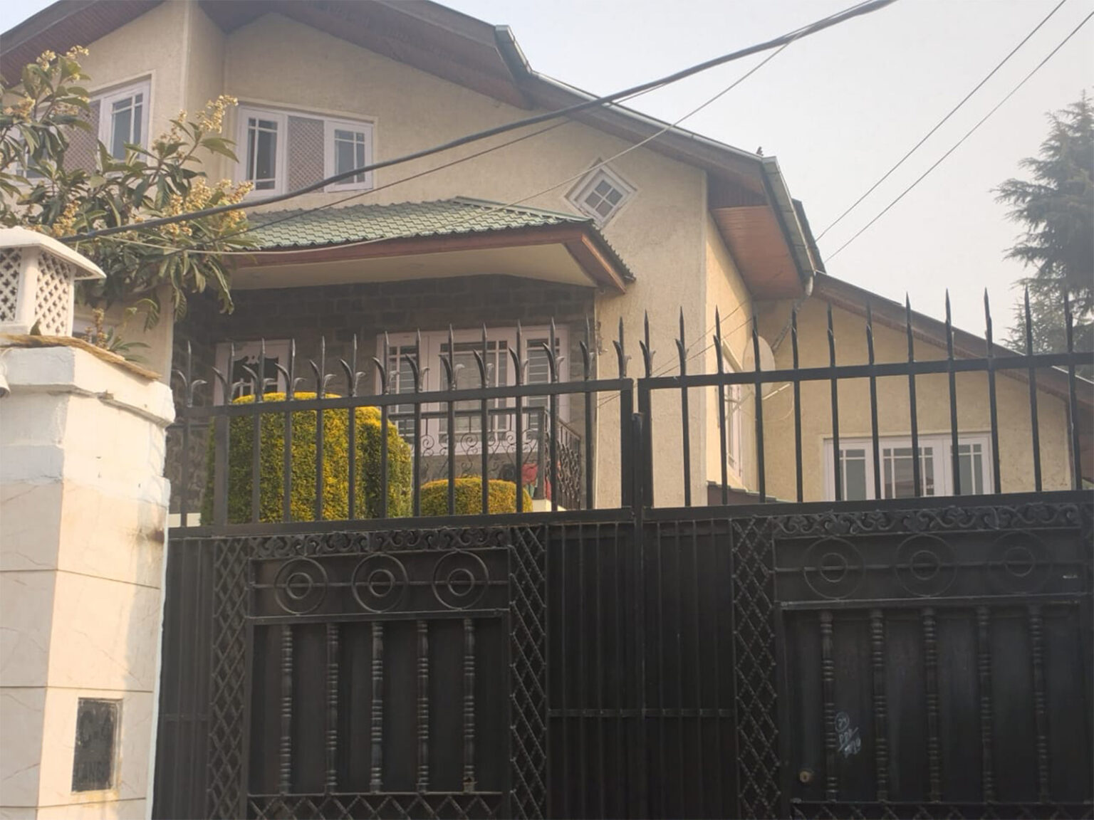 Budgam Police Books Homestay Owner For Concealing Stay Of Foreign ...