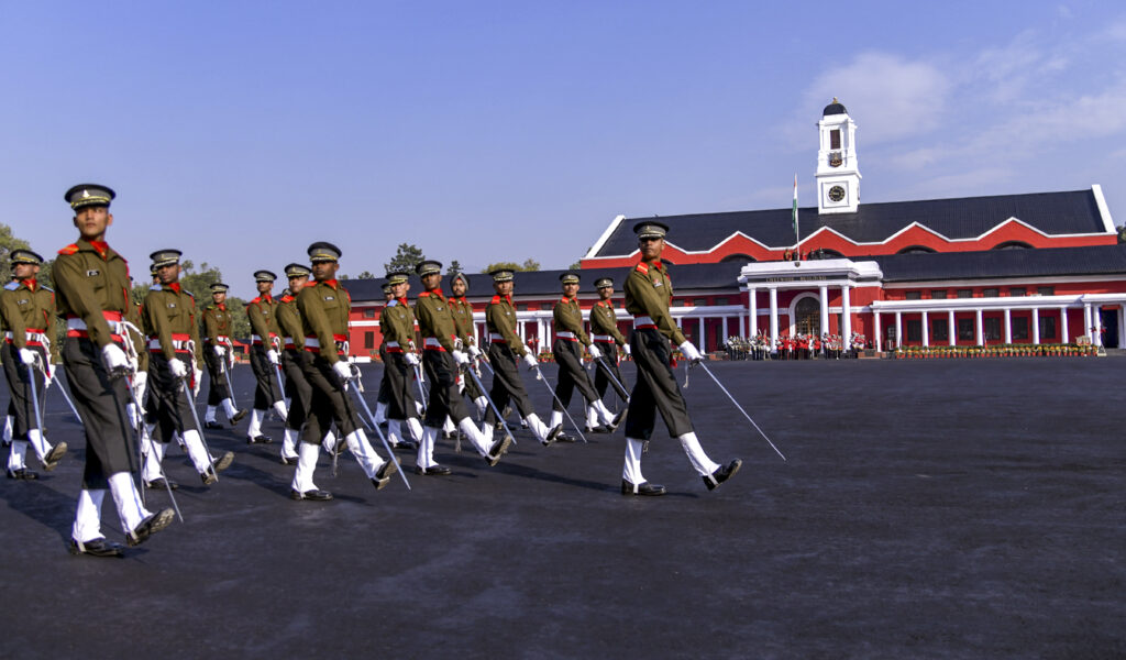 Kolhapur’s Saee Jadhav Becomes First Woman Territorial Army Officer To ...