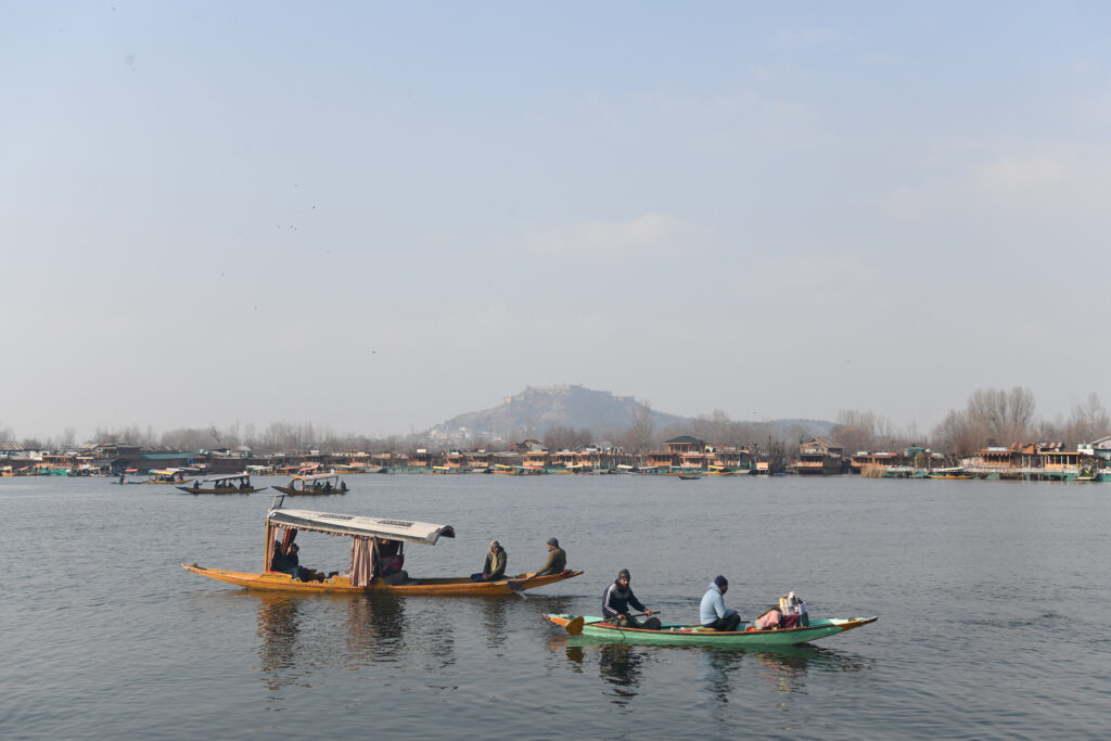 Fresh Spell Of Rain, Snow Likely In Kashmir; Night Temperatures Stay ...