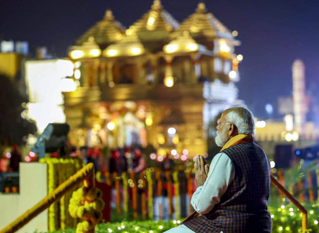PM Modi Leads Shaurya Yatra; Dazzling Lights, Drone, Devotion Pull ...