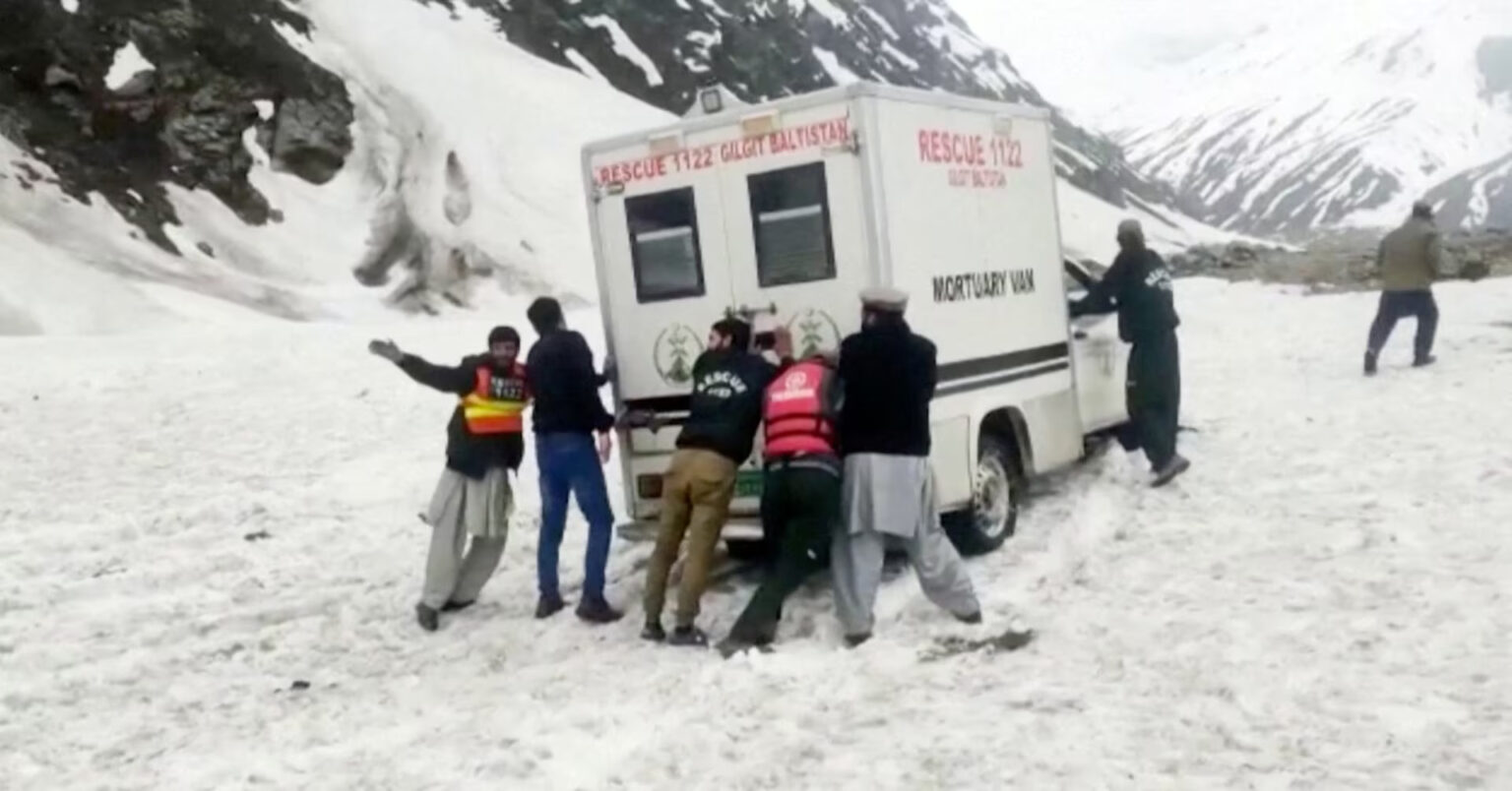 9 of family killed in avalanche in northwest Pakistan - Daily Excelsior