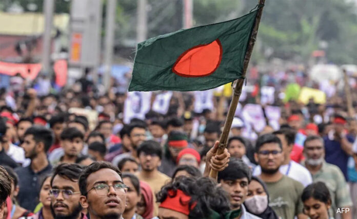 Bangladesh police stop NCP from holding march towards Indian High ...