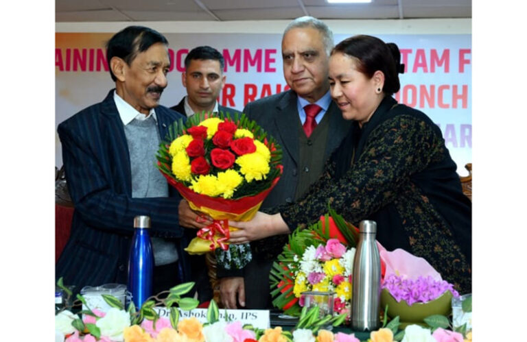 J&K IMPARD, DARPG, DoPG hold training on Sevottam for grievance redress ...