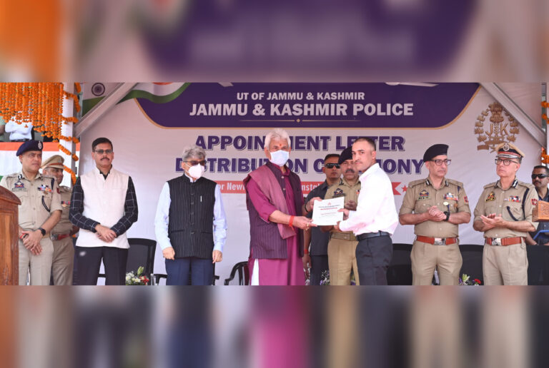 LG Manoj Sinha Hands Over Appointment Letters To Newly Recruited ...