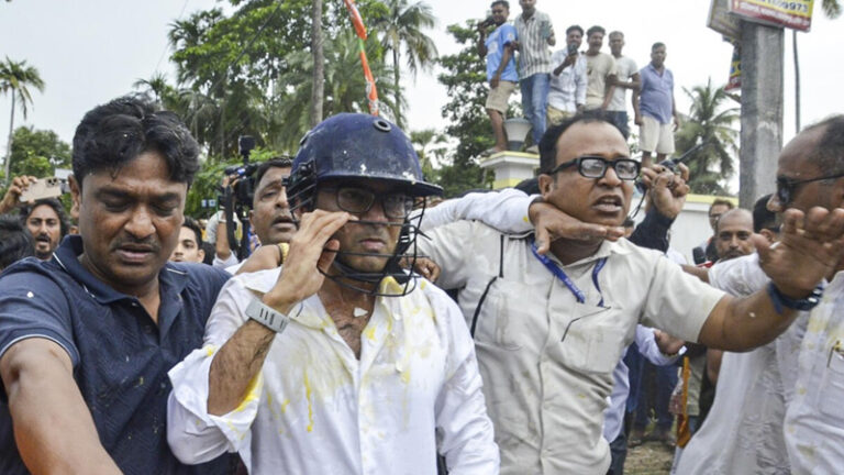 Abhishek attacked with stones, eggs - Daily Excelsior
