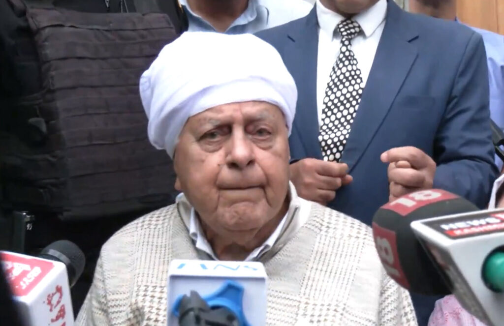 Farooq Abdullah Urges People To Celebrate Eid With Humility Amid Global ...