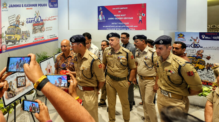 J&K Police launches “On-Wheel Cartoon Exhibition” against drug abuse ...