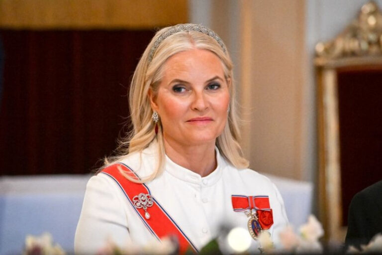 Norway's Crown Princess Mette-Marit placed on lung transplant list ...