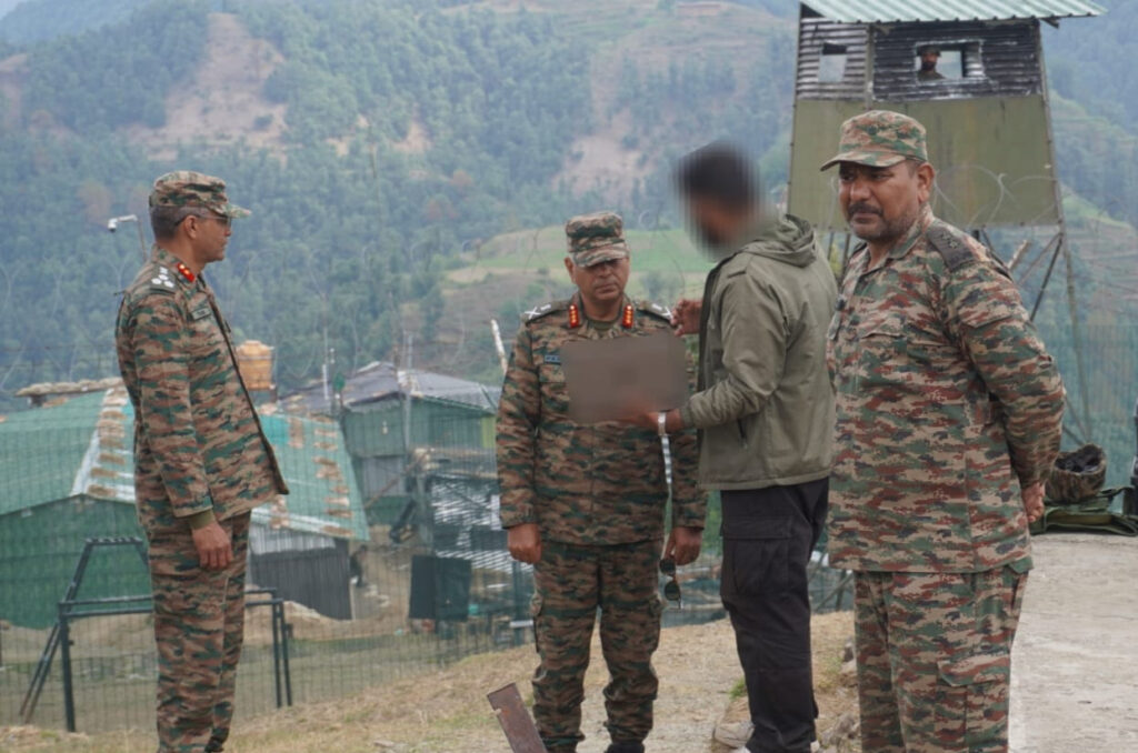 GoC White Knight Corps Reviews Op Sheruwali As Anti-Terror Operation In ...